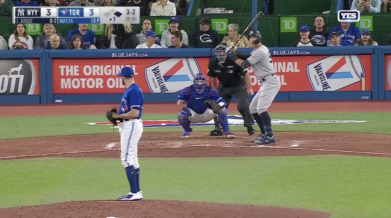 Talkin' Yanks on Twitter: "Aaron Judge has hit home run number 61 ...