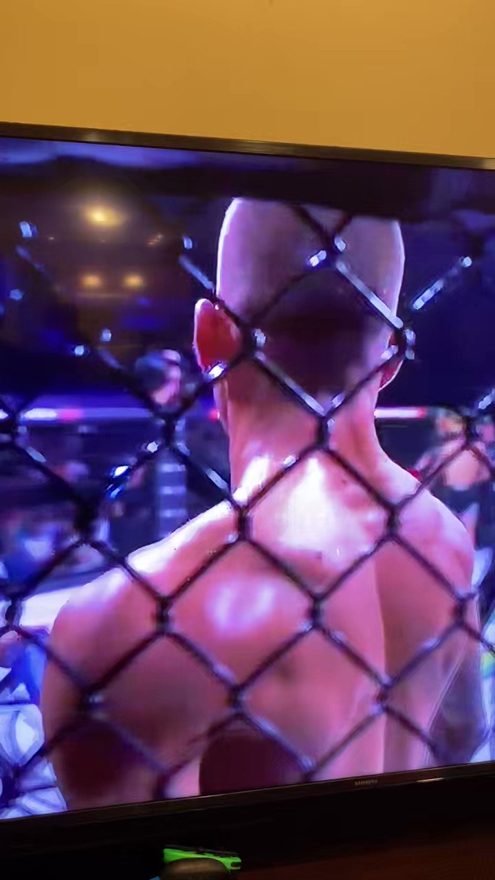 Erik Magraken on Twitter: "Just MMA doing some MMA’ing https://t.co/PcIU9M7xD2" / Twitter