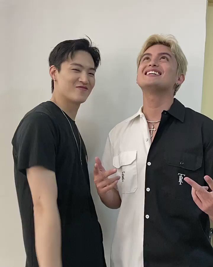 Jeanette Chin on Twitter: "RT @cyjprint: 221004 | INSTAGRAM [james] “On the TAPE PRESS PAUSE ...