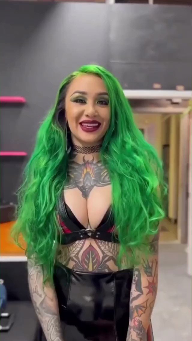 WWE:NSFW on Twitter: "SHOTZI BLACKHEART 💚💣 https://t.co/PKNv9252rH" / Twitter