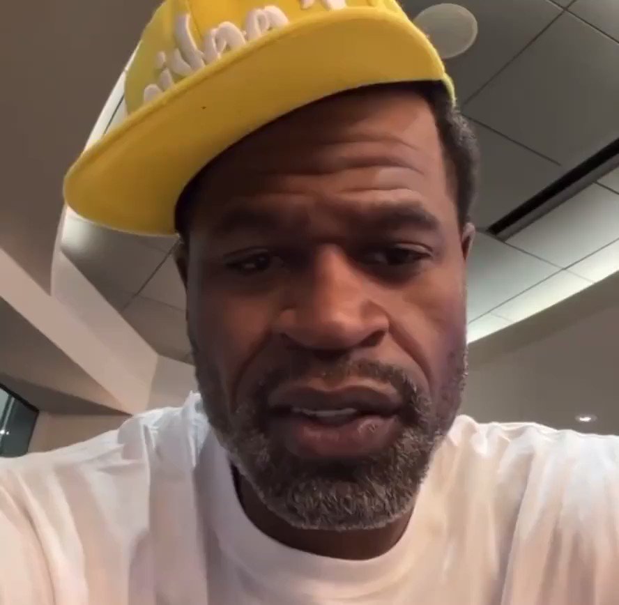 On Twitter No Reason He Should Be Wearing His Hat Like That In 2022 on-twitter-no-reason-he-should-be-wearing-his-hat-like-that-in-2022