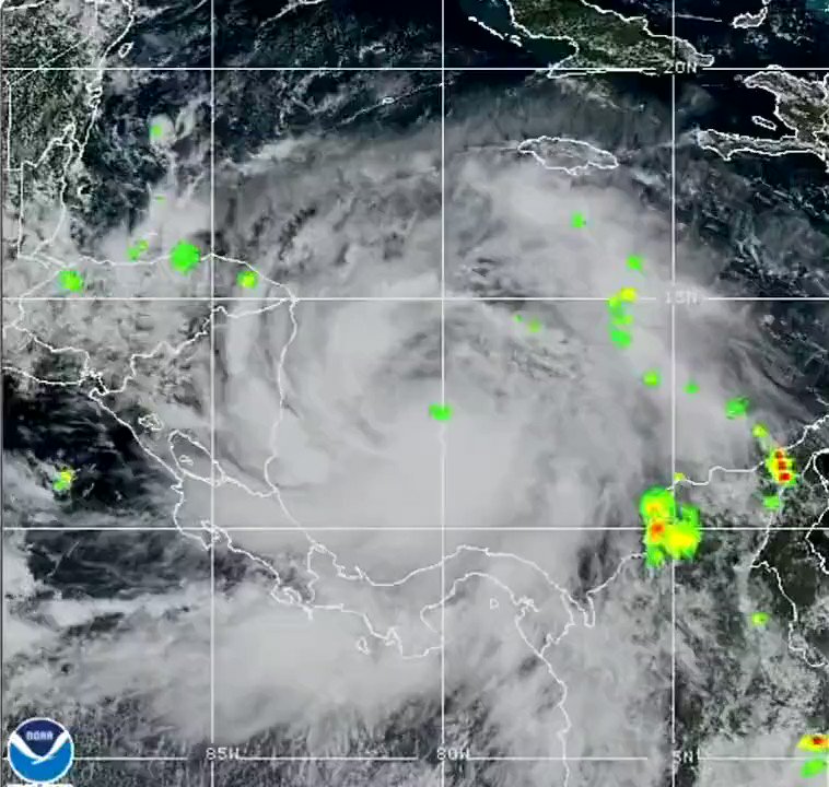 URGENTE La tormenta tropical Julia se acaba de convertir en huracán alcanzando vientos ...
