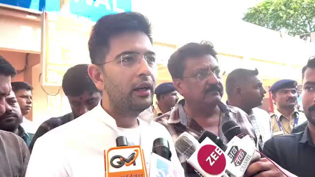 🇮🇳 DaaruBaaz Mehta 🇮🇳 on Twitter: "SHARE MAX AAP MP and Gujarat Co-incharge @raghav_chadha ...