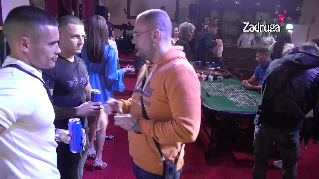 Zadruga Official on Twitter: "Zadruga 6 - Zvezdan govori Marku da je mislio da je on manekenska ...