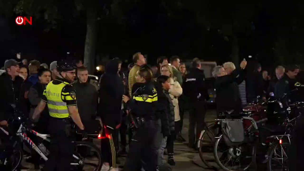 Kees on Twitter: "🇳🇱 Geert Wilders over het nieuwe AZC in het dorpje Bakel: "Het vindt nooit ...