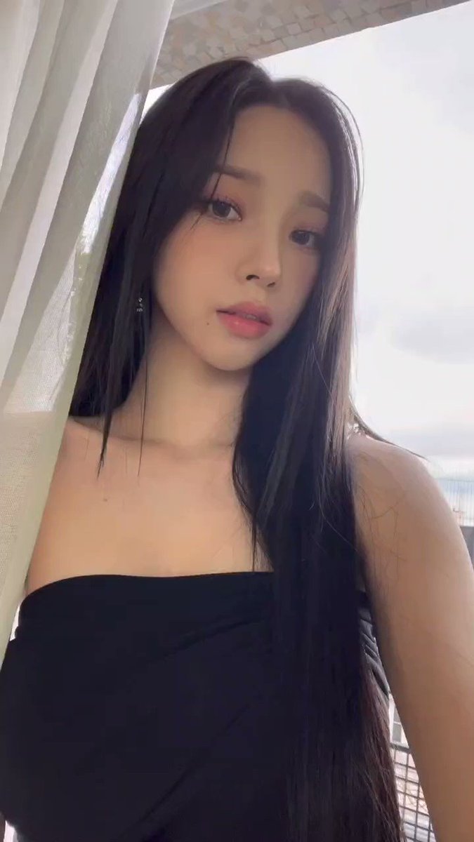 지민이 너무 귀여워 어떡해 이 얼굴로 🐈⬛먕 이런다 기절 8xcrlu3exu 눈망치 Inmidwinter