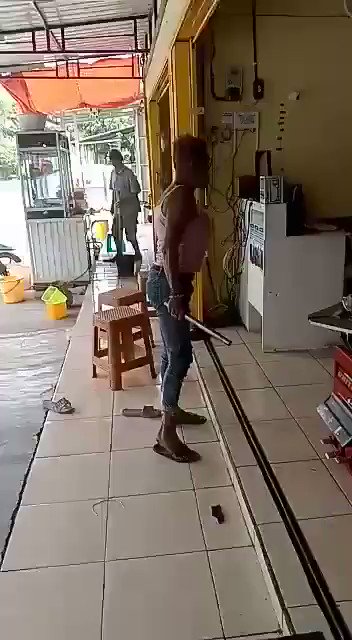 Getō- on Twitter: "@txtdrimedia apakah ini berarti sudah waktunya saya mengeluarkan khodam maung ...