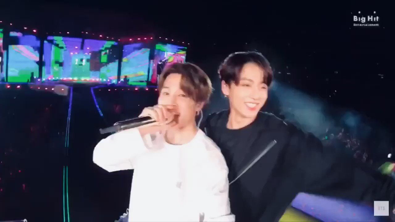 jikook pics on Twitter: "they were so happy ♡ https://t.co/PKsnGw56h8" / Twitter