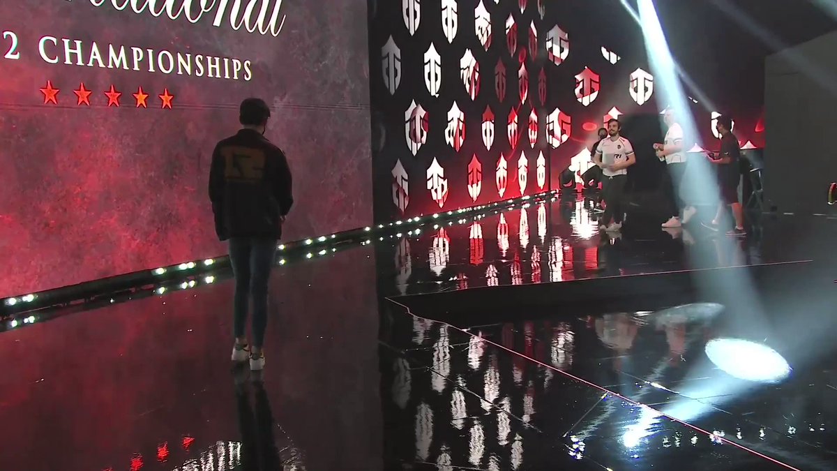 Esports on Twitter: "Entity > RNG, an intense 107 minute BO1 game, longest in TI mainstage ...