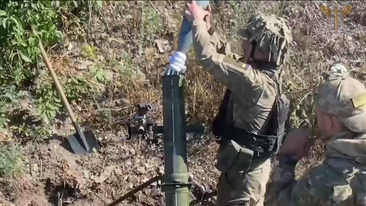 Paul Jawin on Twitter: "71st jaeger brigade destroyed a Russian APC with mortar fire. Bakhmut ...