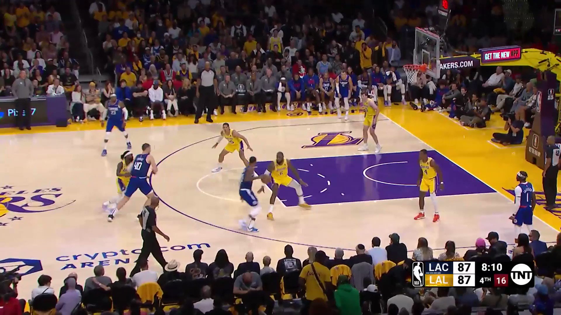 SportsCenter on Twitter: "LAKERS SHOWTIME 🤩 (via @NBA) https://t.co/2vE3HRk0Mk" / Twitter