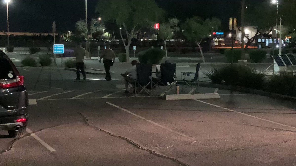 Fran Schwartz on Twitter: "RT @NicoleSGrigg: My colleague @JBontkeABC15 says deputies are ...