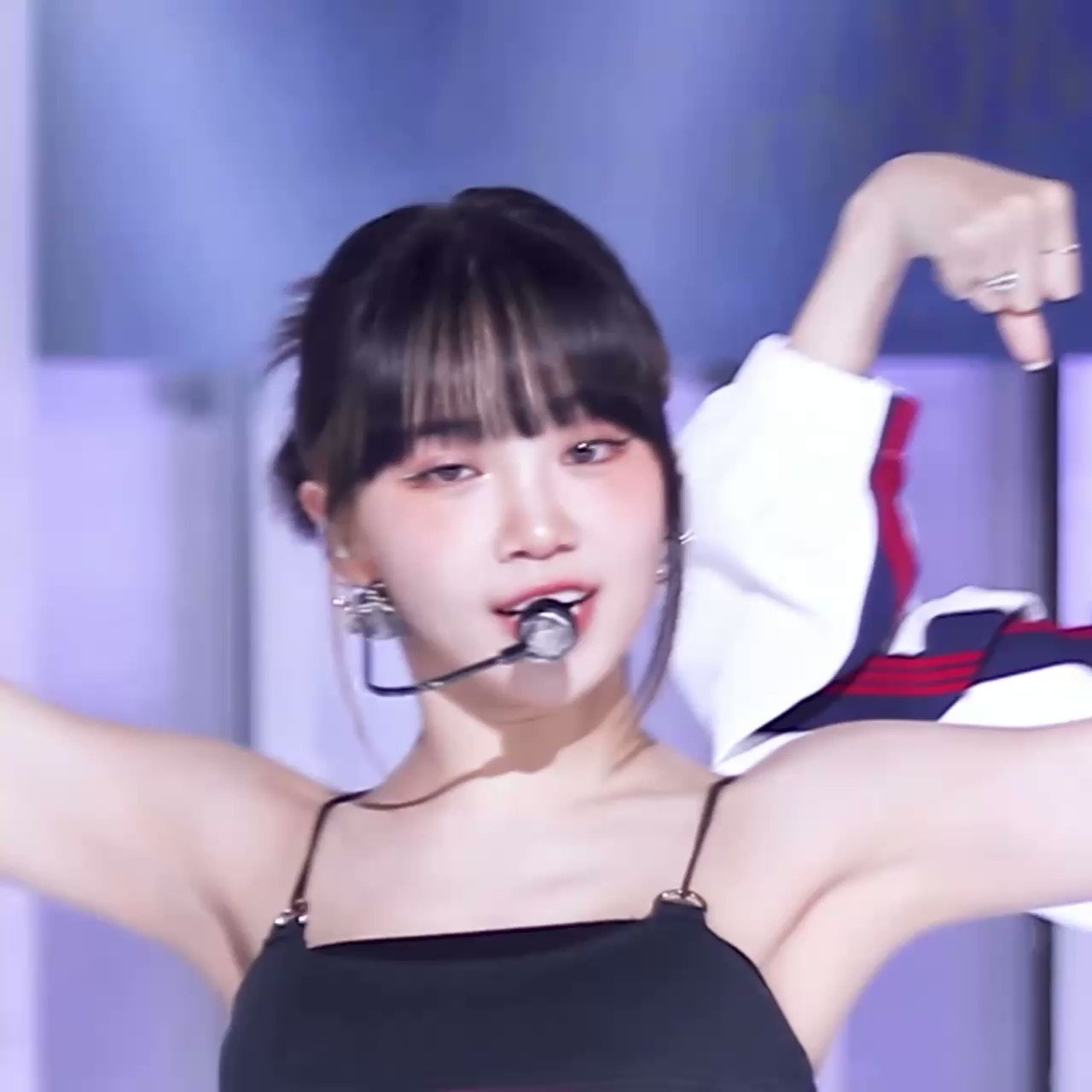 chaewon loops on Twitter: "BEST PERFORMER https://t.co/dBg2gd9Iuz" / Twitter