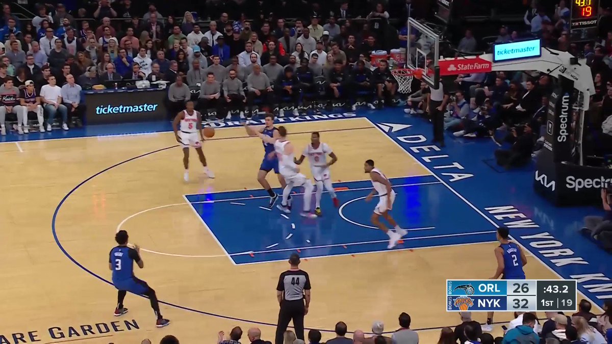 NBA on Twitter: "Obi Toppin doing Obi Toppin things on NBA TV. 🛫"