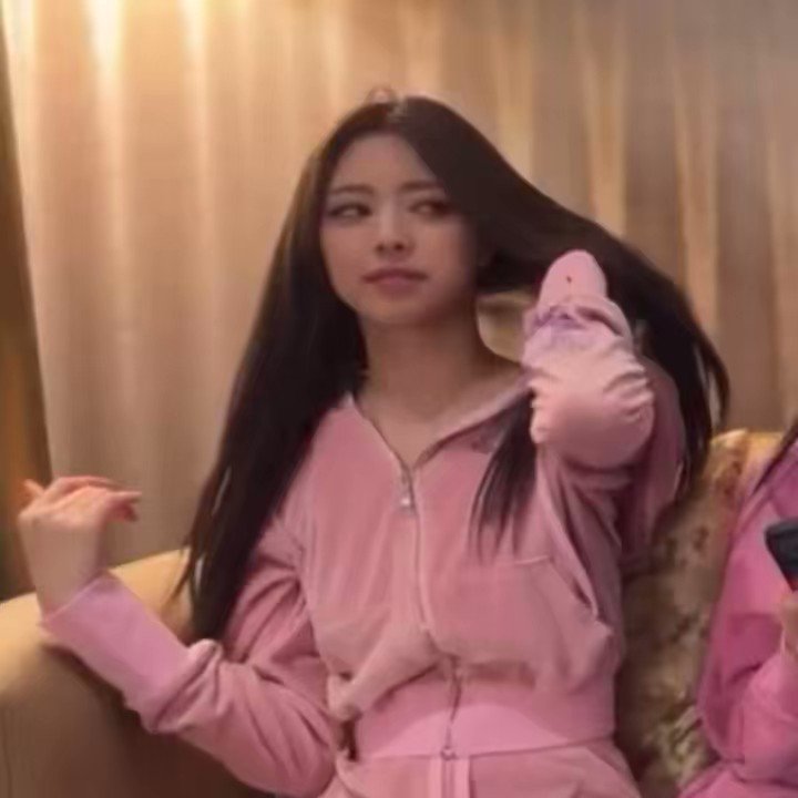 Daitzy On Twitter Rt Bling1209 유나 생머리 좋은 이유