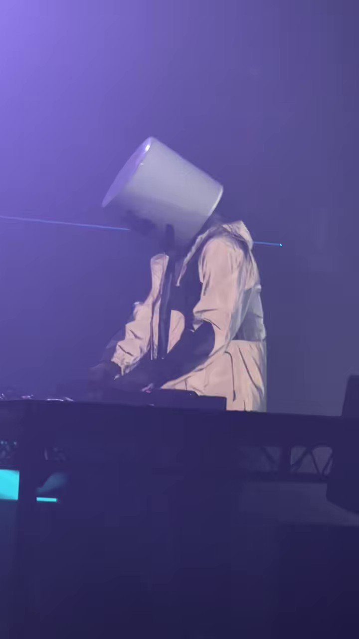 George on Twitter: "@LudwigAhgren Luddy goes hard 🥶 https://t.co/mdDvRYXB3V" / Twitter