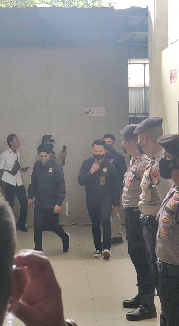 Mazzini On Twitter Rt Eradotid Bharada E Tiba Di Pn Jakarta Selatan