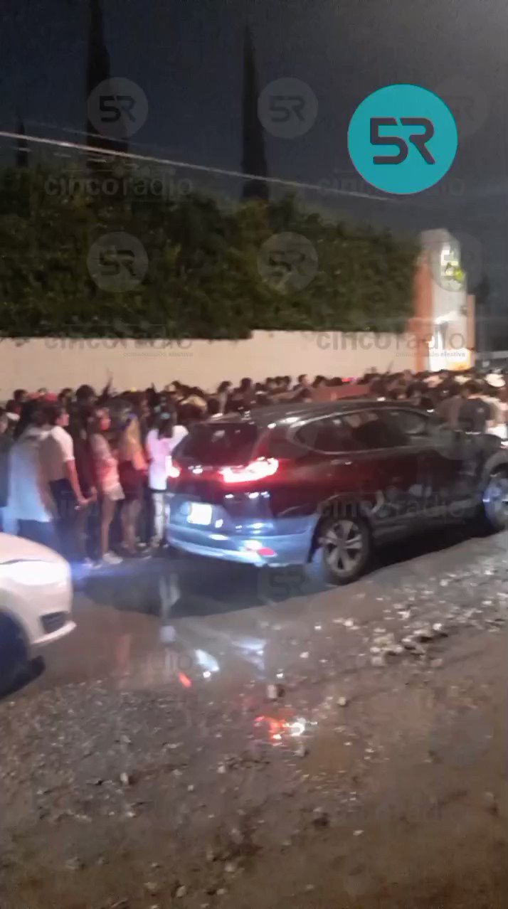 Cinco Radio Oficial On Twitter Almomento Vecinos Reportan Caos