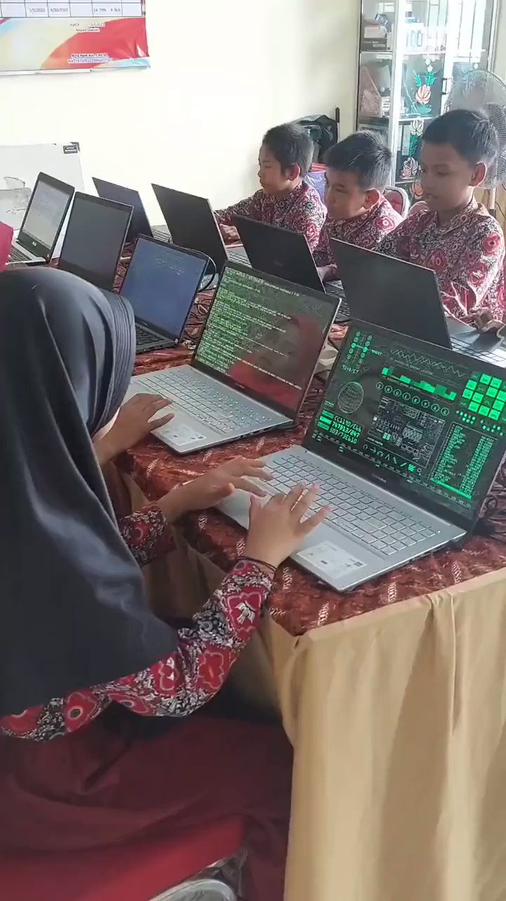 dr. Aulia Sp. Bucin on Twitter: "Bos "tolong rekap data periode lalu, saya ingin ada xxx lalu ...