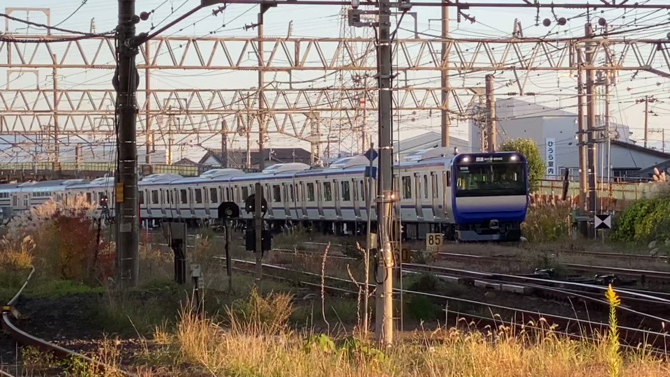 わっしー写真部 on Twitter: "E235系1000番台(F21編成)が、J-TREC新津事業所を出場しました。 いつも通り、新津ー羽生田間で試運転を行い、新津→新潟車両センター間で ...