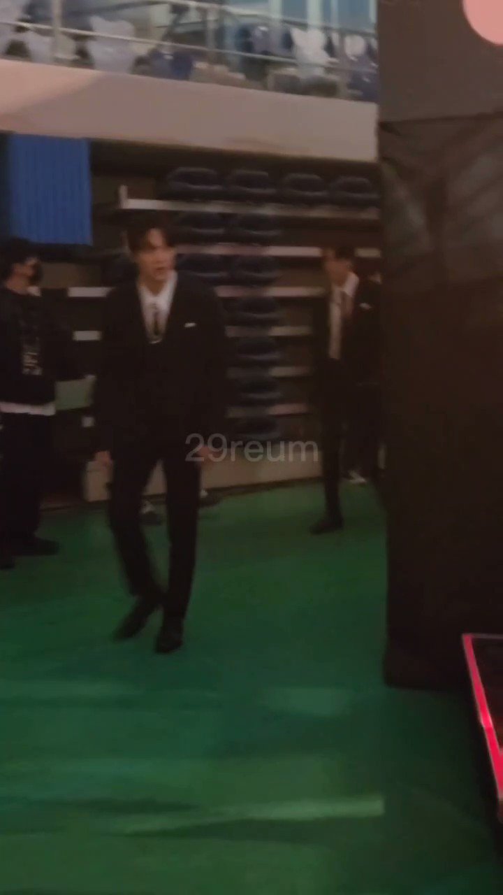 ☁️ on Twitter: "221108 GMA #엔시티드림 #nctdream https://t.co/AdCZXeekj8" / Twitter