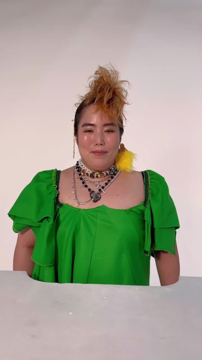 ViVi on Twitter: "11/22発売ViVi1月号「奈良劇場」企画より #ゆりやんレトリィバァ さんからコメントが届きました！ 今回は女芸人No.1決定戦 #THEW との ...