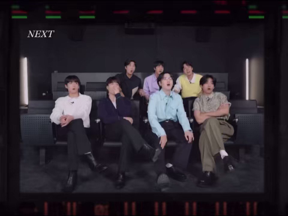 BTS_official on Twitter: " 아미밤 상영회를 즐기기 전! 아미밤 연동 방법 확인하기 ️ 보랏빛 물결의 상영관에서 만나요💜 📅바로 내일! CGV 개봉 🎬 ...