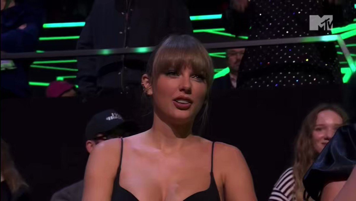 Taylor Swift News 🕰️ On Twitter 📹 Taylor Swifts Acceptance Speech