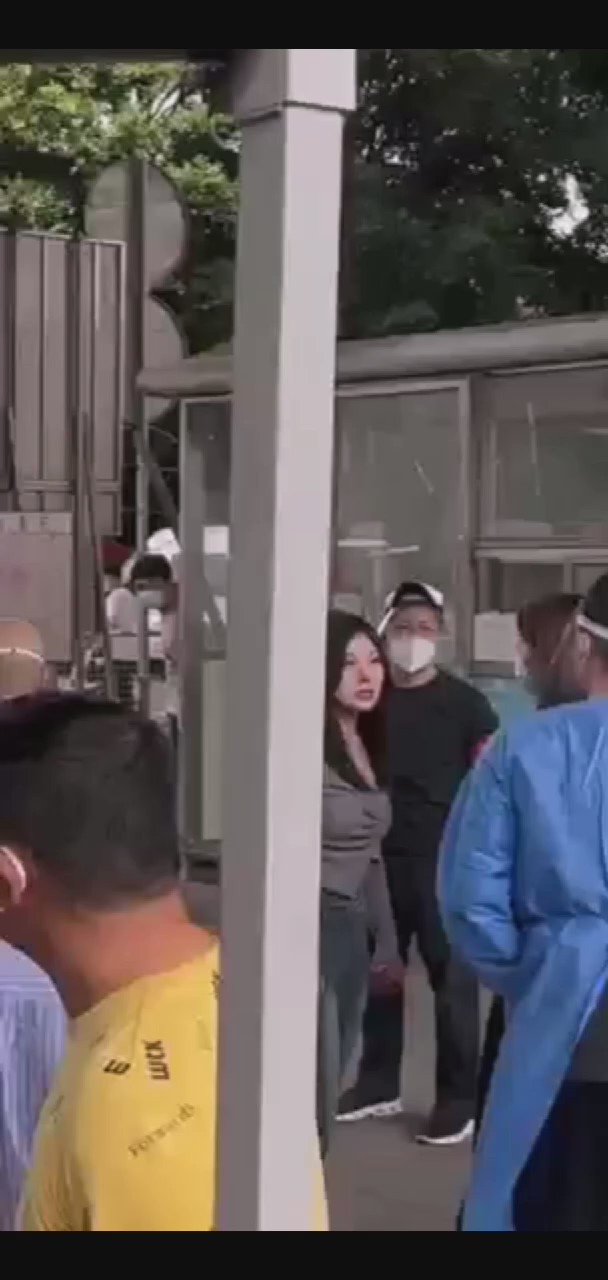 我是梦嫣iv(没错,还是我,又重生了~) ️ On Twitter 其实吧,中国最大的问题, 就是对坏人太好, 对好人又太苛刻了! 这真的是又蠢有坏还嚣张跋扈, 这要是在灯塔国,这货估计早