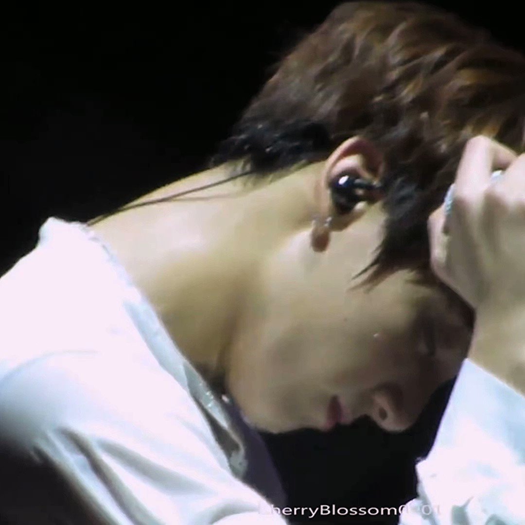 jungoo's old pics on Twitter: "that part in ‘house of cards’ sung by jungkook https://t.co ...