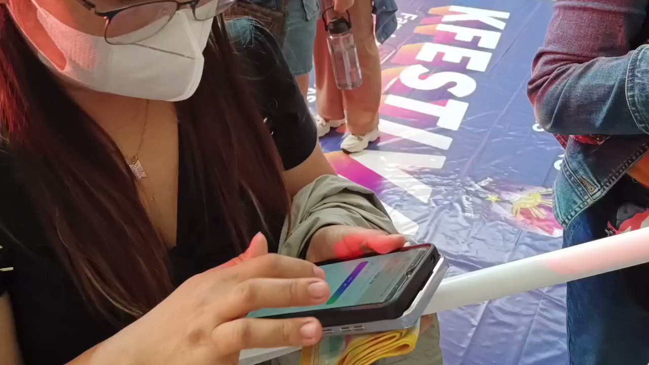 ARMY Cavite Fanbase⁷ 💜🇵🇭 (slow) on Twitter: "Voting for @BTS_twt on MAMA 2022 while enjoying the ...