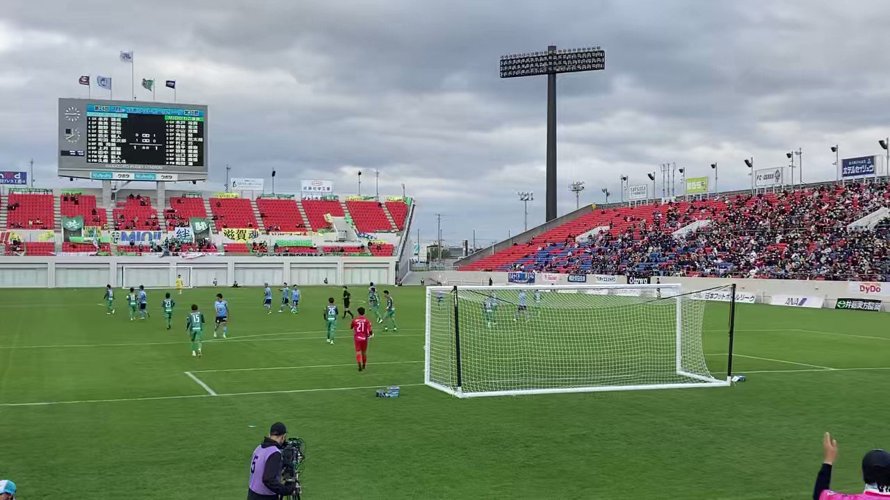 たっすぃー on Twitter: "12183人！J3昇格おめでとうございます！ #FC大阪 https://t.co/PGFFAwbgMT" / Twitter