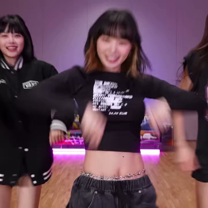 chaewon loops on Twitter: "IM NO FUCKING ANGEL IM NO FUCKING GODDESS https://t.co/OqFeW6jOJw ...