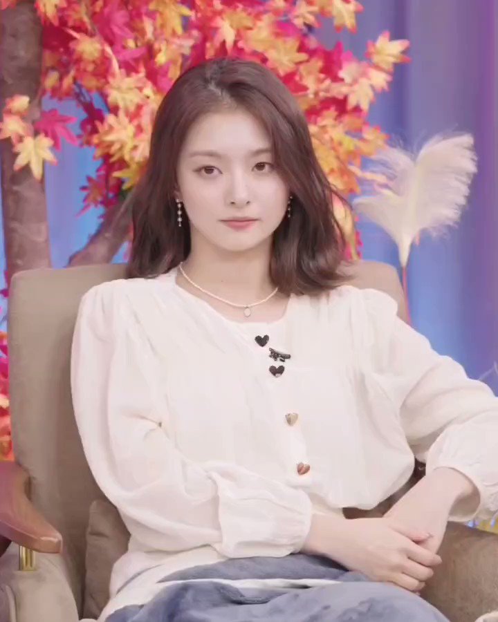 나경이 진짜 지를 잘 모르는 듯.. 77🍀 @nk00_0707