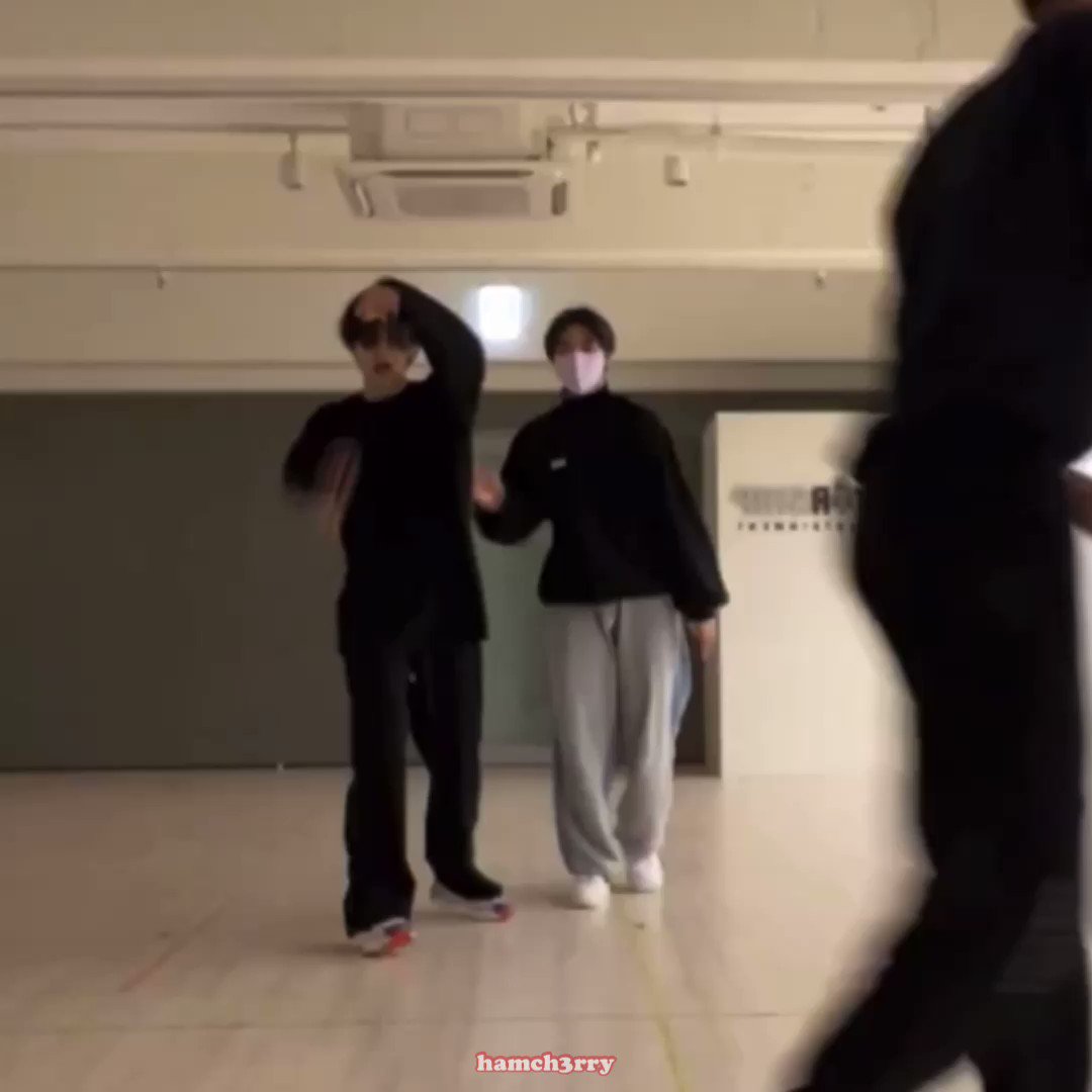 @tyoungsbub) / Twitter