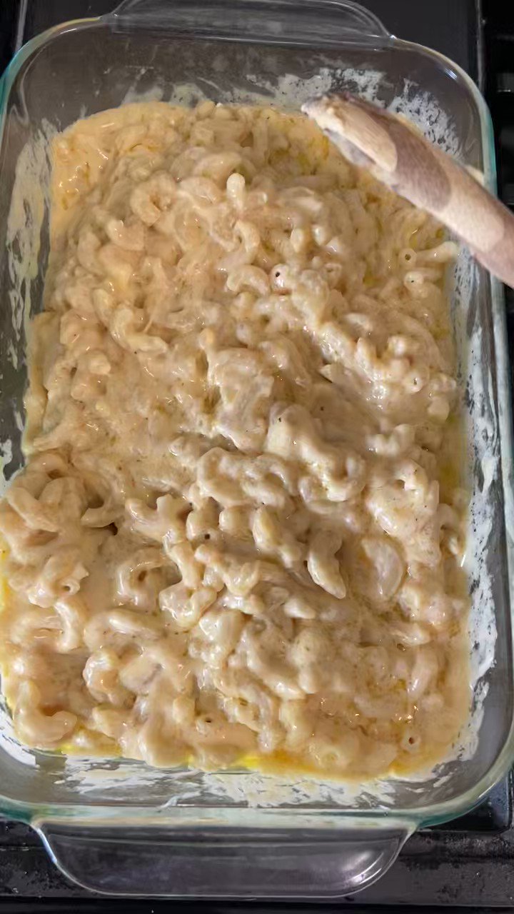 Nuri on Twitter: "My aunties and my cousins gave me their mac n cheese ...