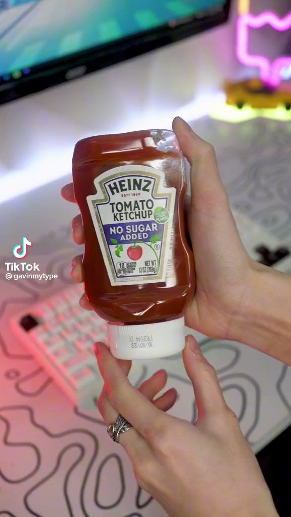 ぼかし | Blurr 🌫 on Twitter: "When I meet a fellow ketchup on pizza enjoyer ️ https://t.co ...