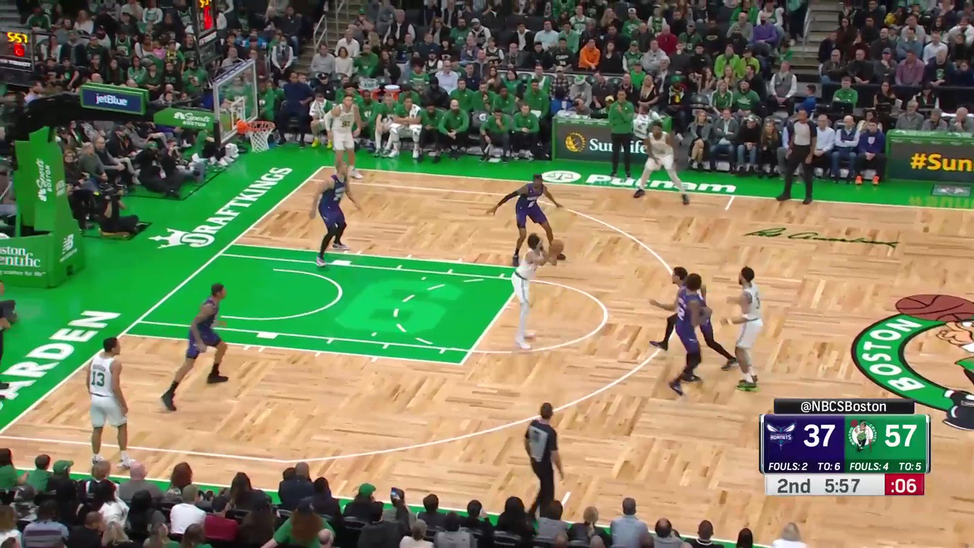 NBA on Twitter: "Blake Griffin POWERS down the alley-oop 🔥 Watch Hornets/Celtics on NBA League ...