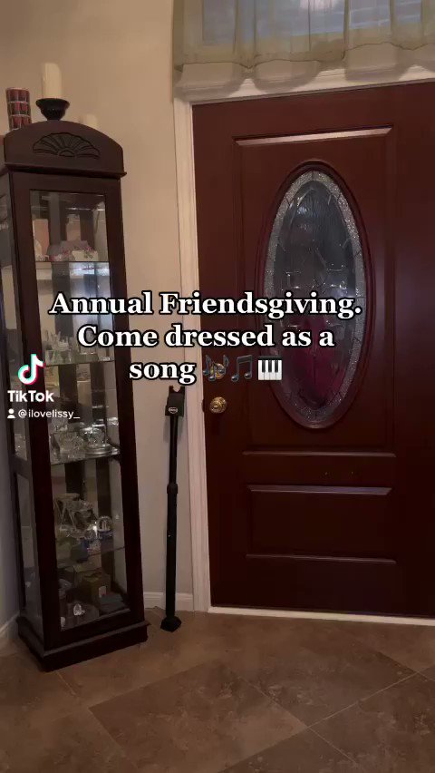 Sly Roque is planning for 2023 on Twitter: "Our Annual Friendsgiving was 🔥🔥🔥🔥🔥 PER USUAL!!! 😏😏😏 ...