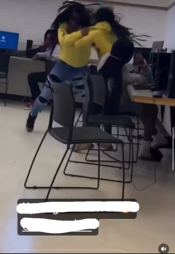 Girl School Fights💋 Schoolf1ghts Twitter