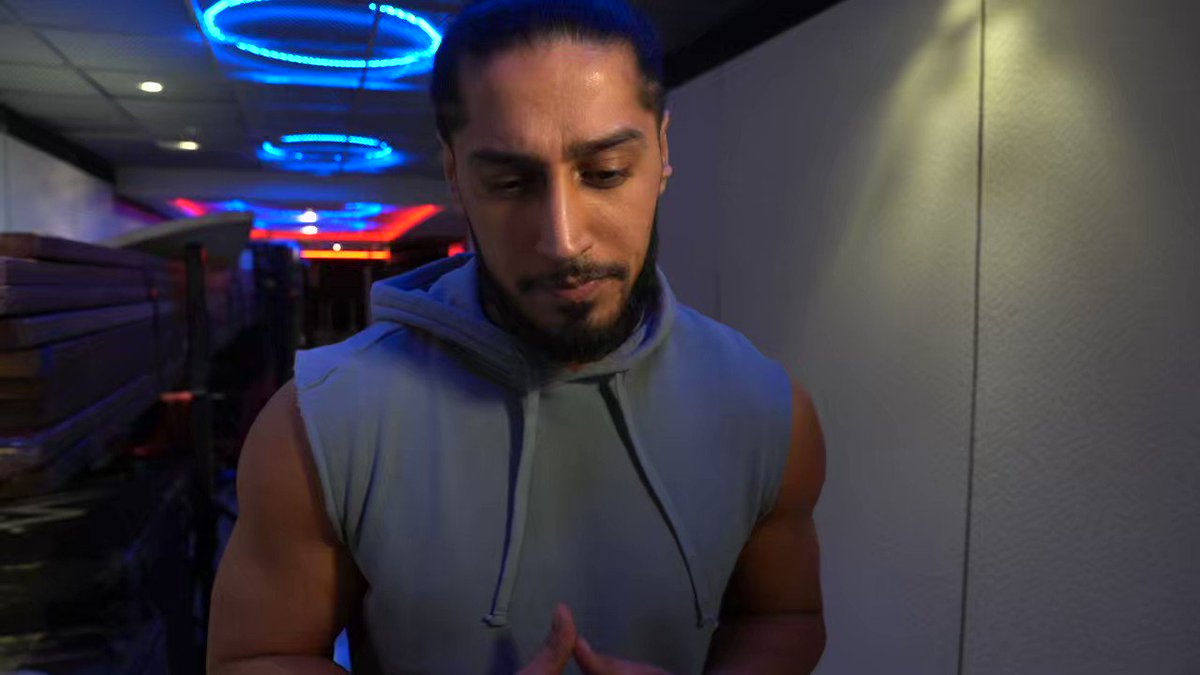 WWE on Twitter: WWE on Twitter: