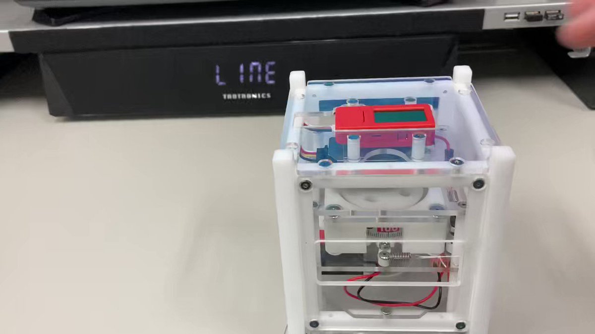 M5Stack on Twitter: "RT @yokota120: #M5Stack 配線して動確しました． M5Stick C Plusのボタンを押す事で， 装置下部に仕込んだAtom ...