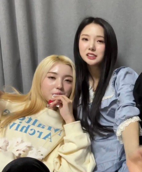 ヨンヨン-G on Twitter: "「キュンキュンさせて💞」 たま〜に昔のネタ入れてくる頼もしいマンネイェソほんとGJ #kep1er #CHOI_YUJIN #チェユジン #최유진 ...