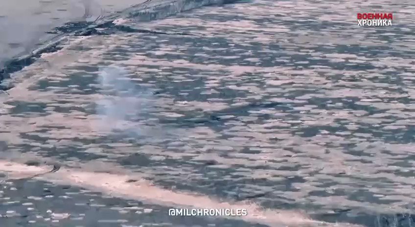 MilitaryLand.net on Twitter: "📽️In the second part of the video, Ukrainian tanks arrived to ...