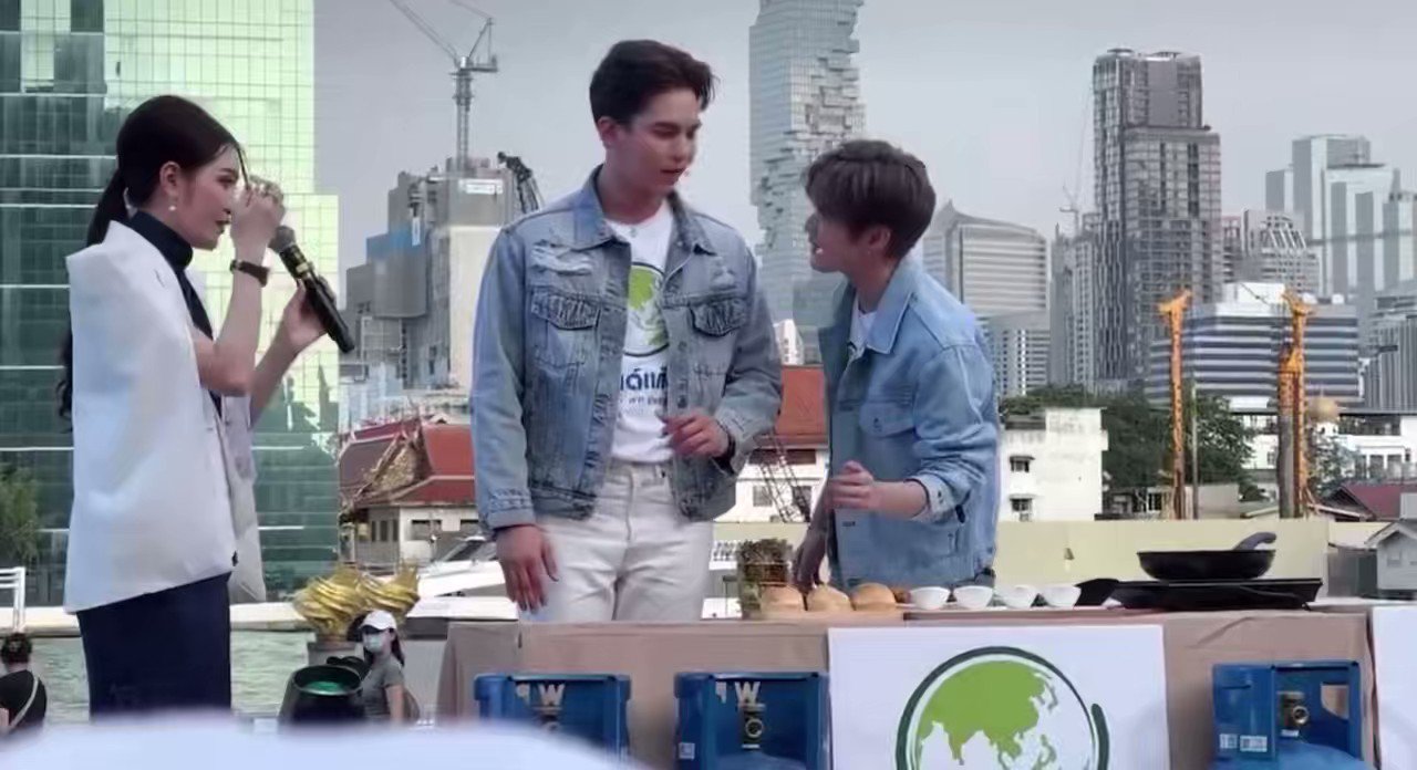 Emily (@Emz_winra) / Twitter