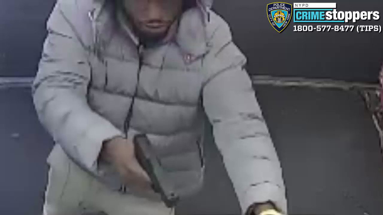 Nypd Crime Stoppers On Twitter 🚨wanted🚨for A Robbery 1152 Coney