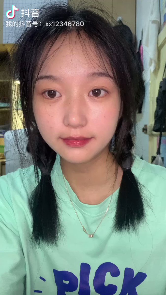 阿黑颜 啊嘿颜 アヘ顔 あへがお 아헤가오 崩坏脸 高潮脸 Ahegao 翻白眼舌头 #口腔 舌头 扁桃体 喉咙 深喉 口腔视频 口水 美女自拍 漂亮 反差