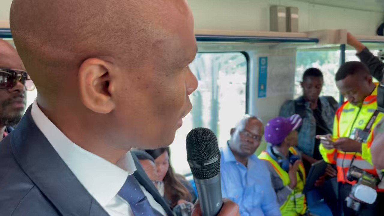 Cde Fikile Mbalula | ANC SG on Twitter: "We have 22 trips per day on the Naledi to JHB line ...