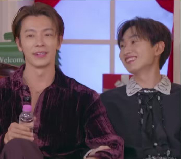 백 (@dx__xe) / Twitter