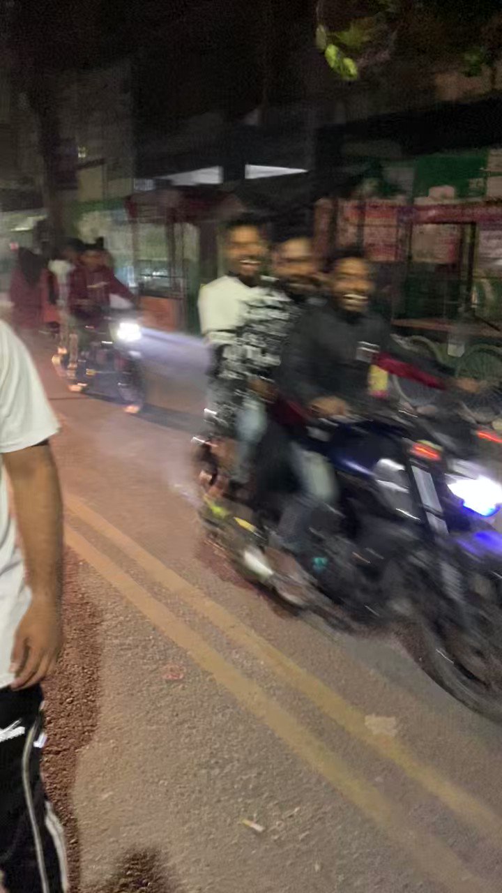 Saif Hasnat on Twitter: "A Dhaka I've never seen! Nobody ever seen! Argentina won the World Cup ...